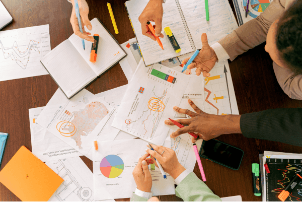 Showcasing Revenue Trends: A Guide to Effective Data Visualization ...